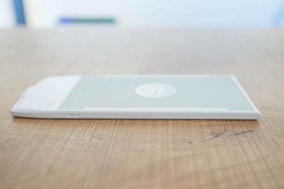 世界最小最薄を謳う Bluetooth キーボード「Wekey」レビュー。打鍵感がなく常用は難しい印象